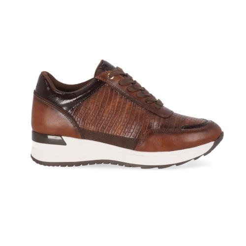 Shoes Deportivos marca Chika10 para mujer en color marron | Miravia