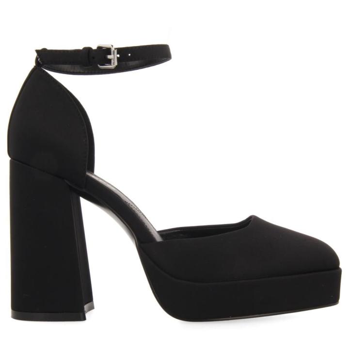 Zapatos de mujer negro con plataformas y tacon elegantes cerrados ...