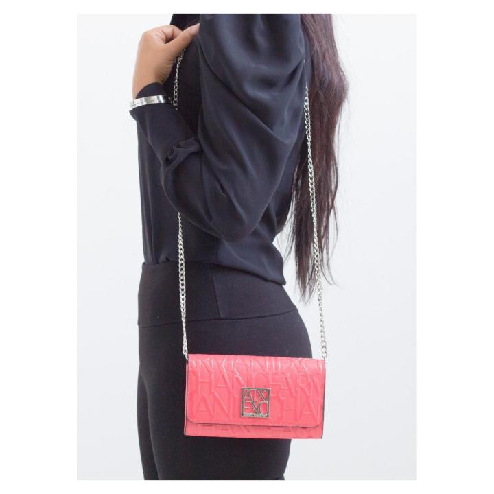 Carteras ARMANI EXCHANGE en color rosa para mujer | Miravia